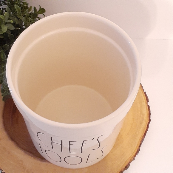 Rae Dunn | Kitchen | Nwt Rae Dunn Ll Chefs Tools Crock Kitchen Utensil ...